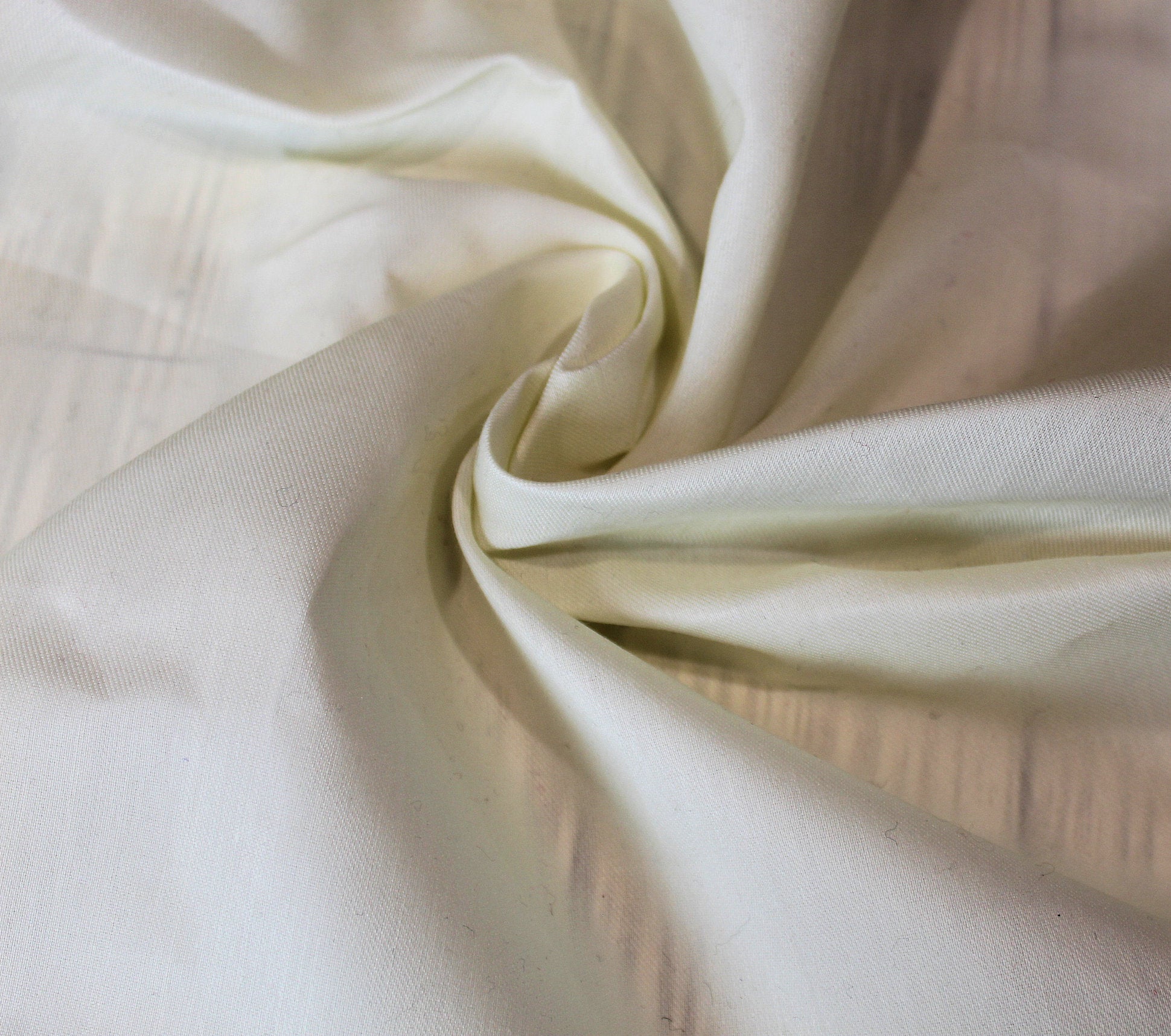 White Cotton Blend Lining X 46" by the yard